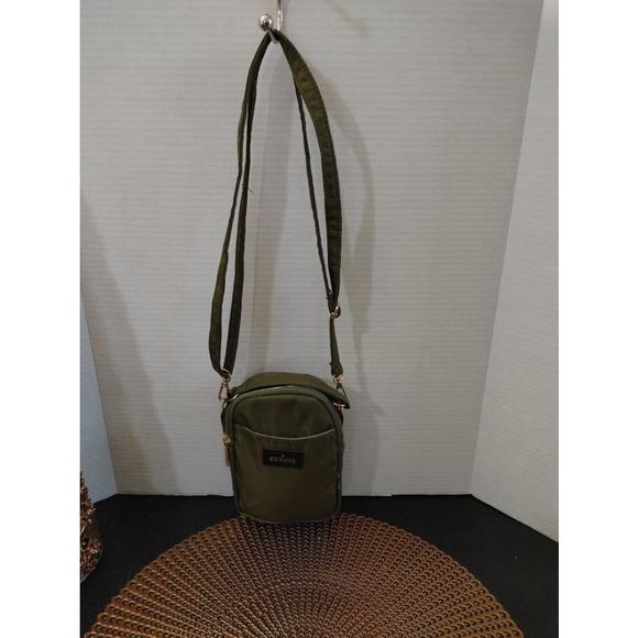 kenzie | Bags | Kedzie Crossbody | Poshmark